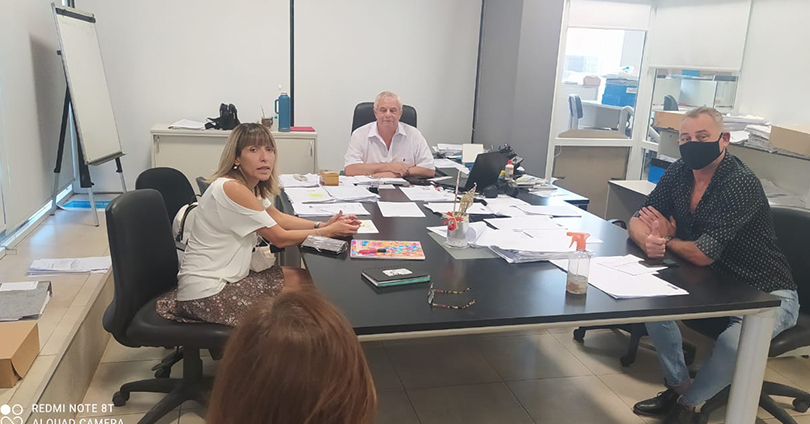 Importante reunión del Colegio de Bioquímicos con el INSSSEP | Colegio ...